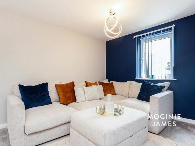 2 bedroom flat to rent