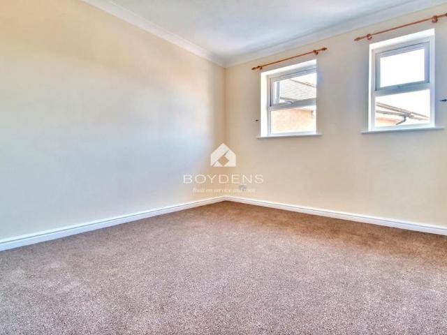 2 bedroom flat to rent