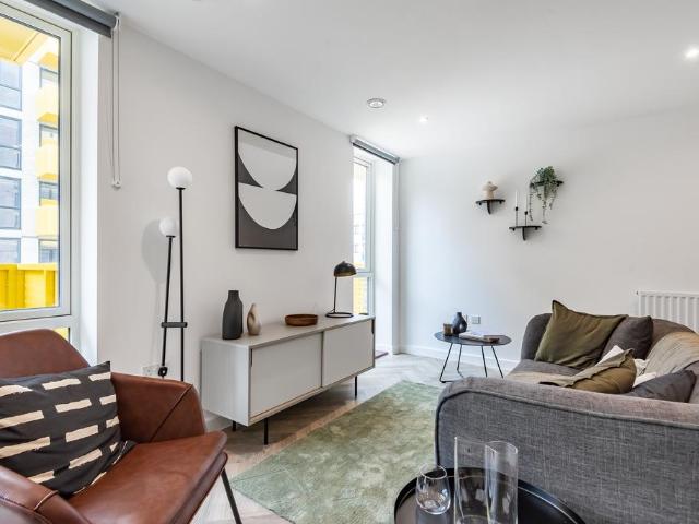 2 bedroom flat to rent