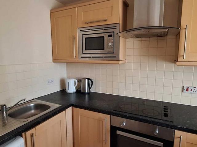 2 bedroom flat to rent