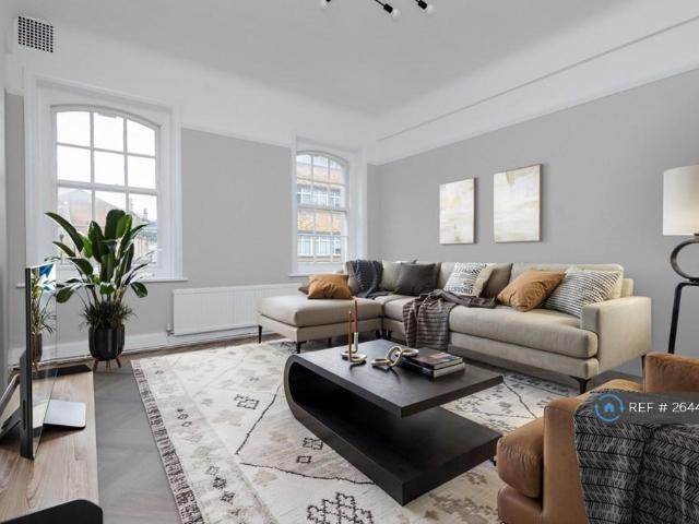 2 bedroom flat to rent