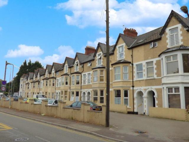 2 bedroom flat to rent