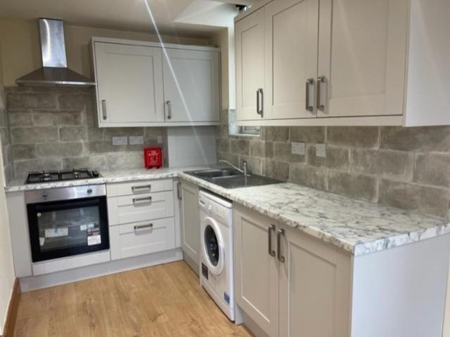 2 bedroom flat to rent