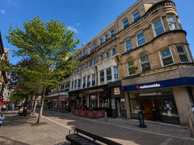 2 bedroom flat to rent