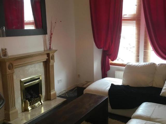 2 bedroom flat to rent