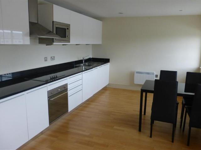 2 bedroom flat to rent