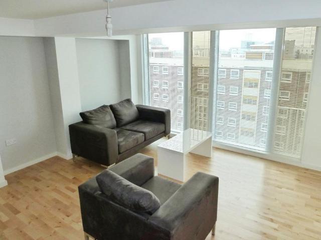 2 bedroom flat to rent