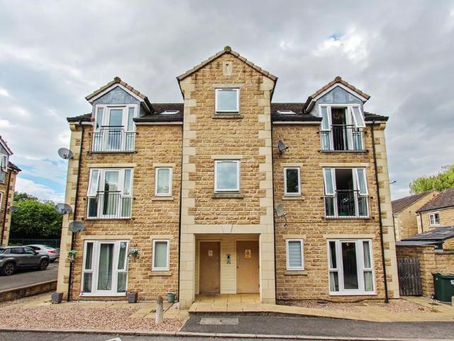 2 bedroom flat to rent