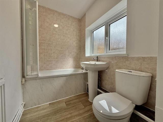 2 bedroom flat to rent