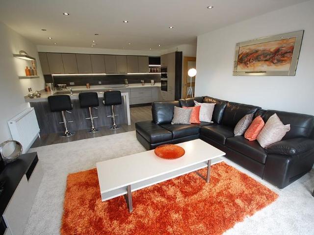2 bedroom flat to rent