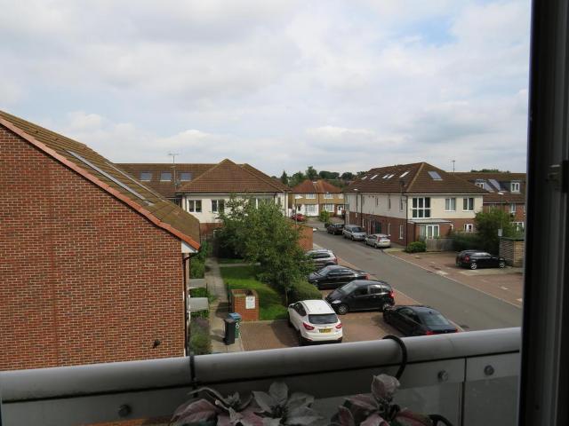 2 bedroom flat to rent