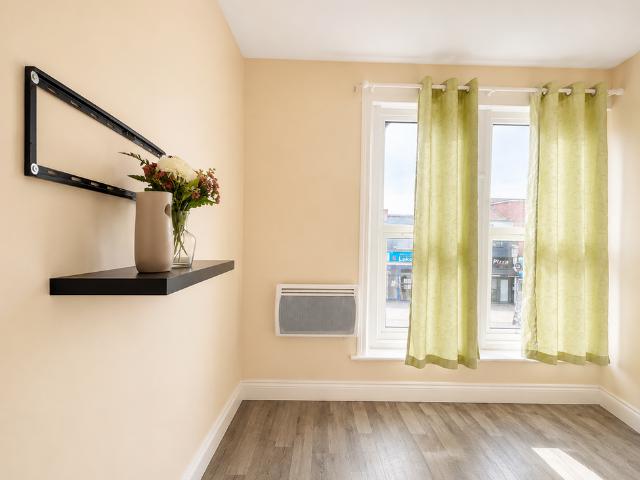 2 bedroom flat to rent