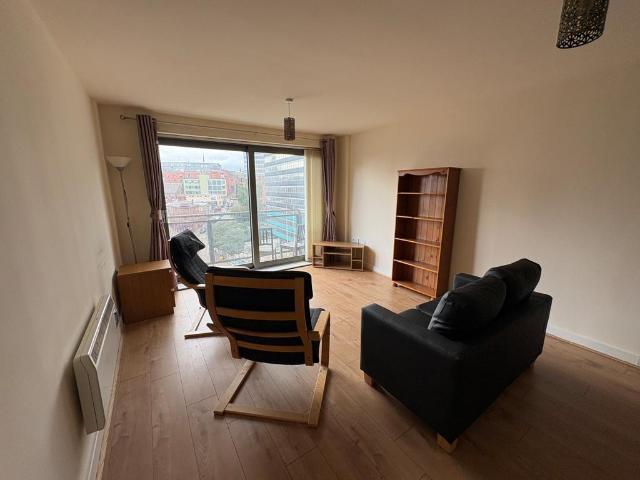 2 bedroom flat to rent