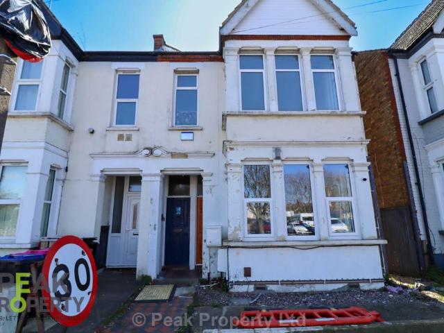 2 bedroom flat to rent