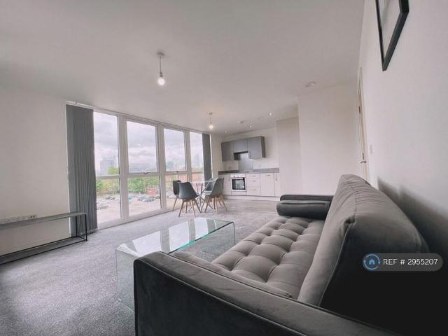 2 bedroom flat to rent