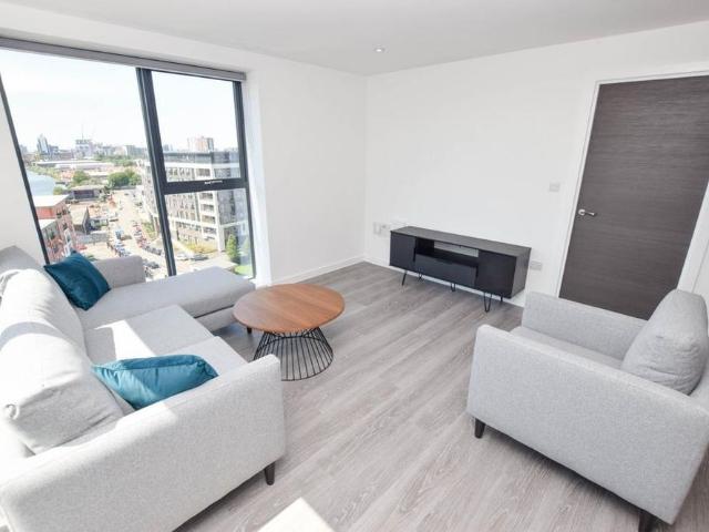 2 bedroom flat to rent