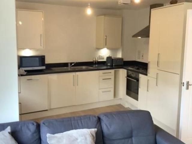 2 bedroom flat to rent