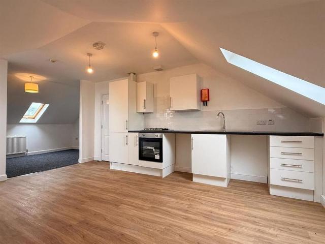 2 bedroom flat to rent