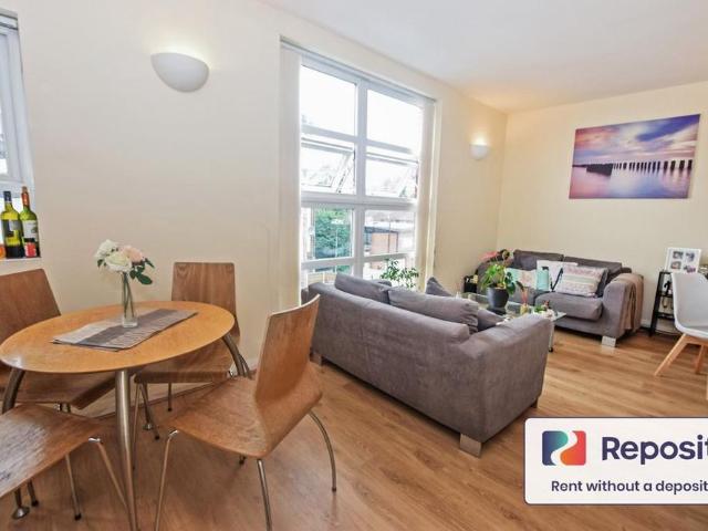 2 bedroom flat to rent