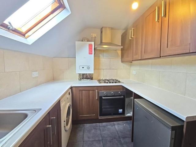 2 bedroom flat to rent