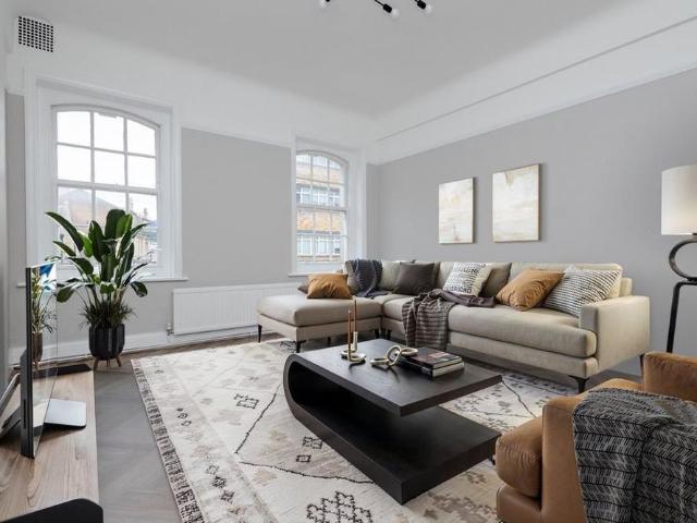 2 bedroom flat to rent