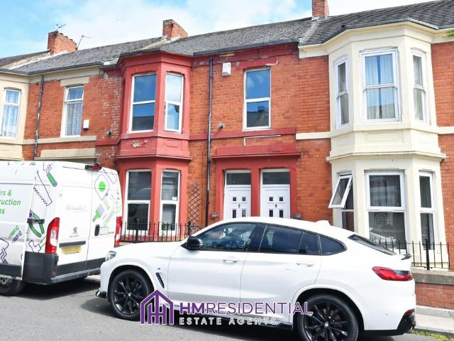 2 bedroom flat to rent