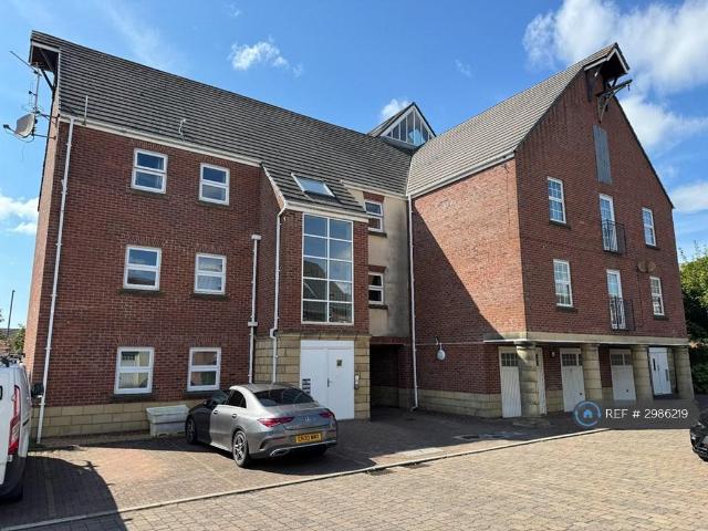2 bedroom flat to rent