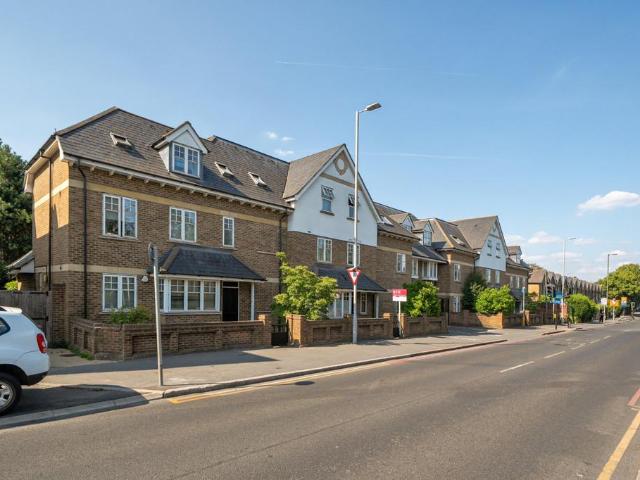 2 bedroom flat to rent