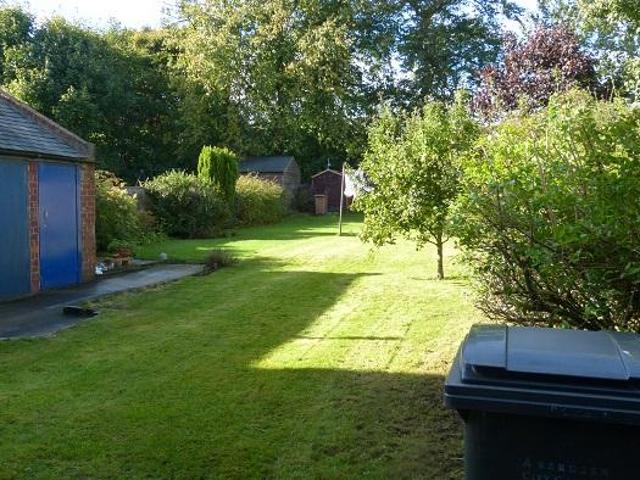 2 bedroom flat to rent