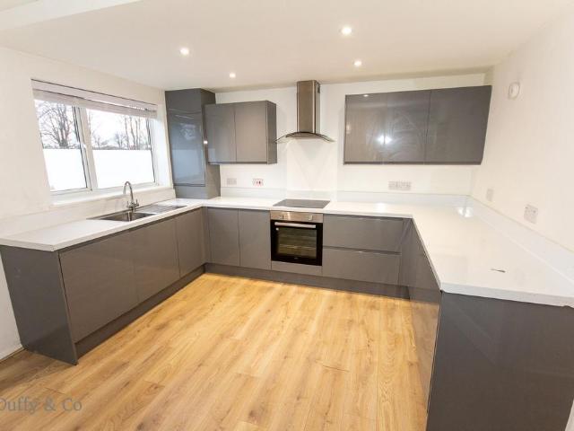 2 bedroom flat to rent