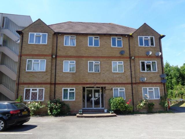 2 bedroom flat to rent