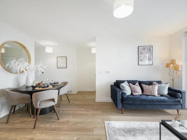 2 bedroom flat to rent