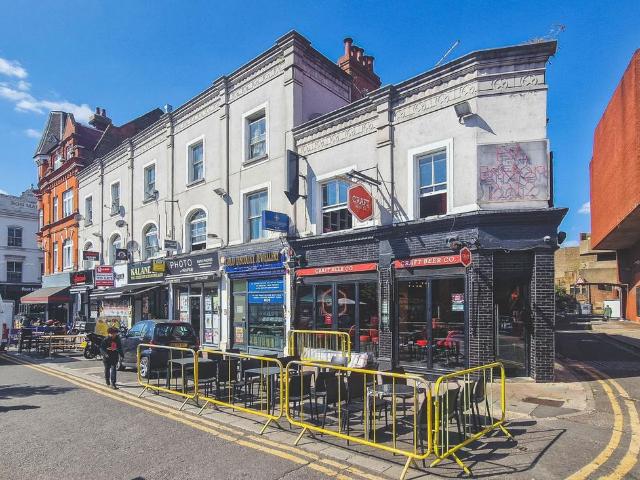 2 bedroom flat to rent