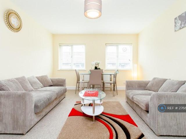 2 bedroom flat to rent