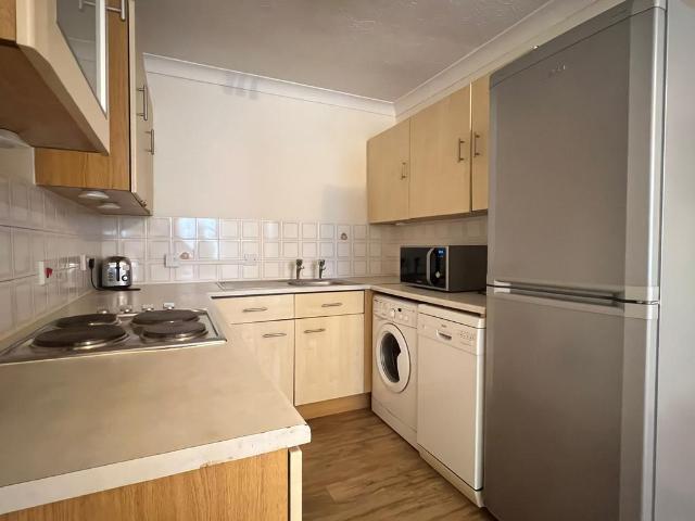 2 bedroom flat to rent