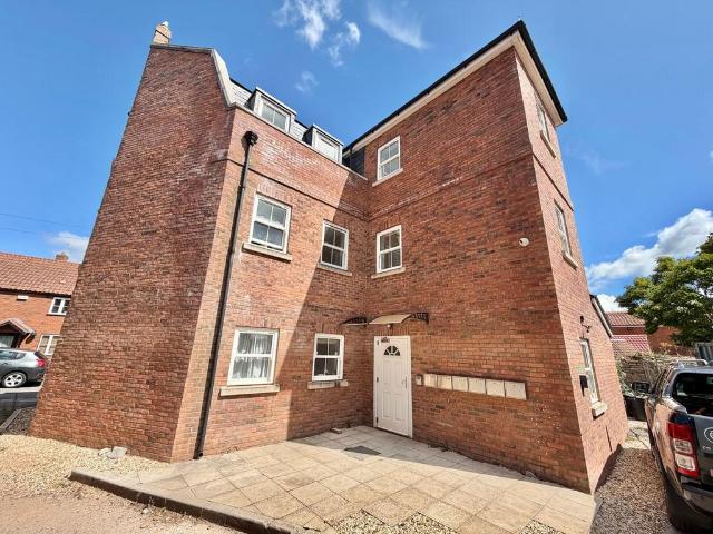 2 bedroom flat to rent