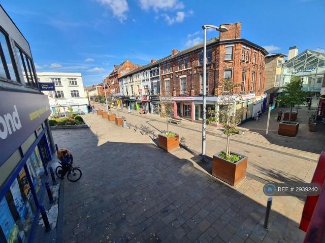 2 bedroom flat to rent