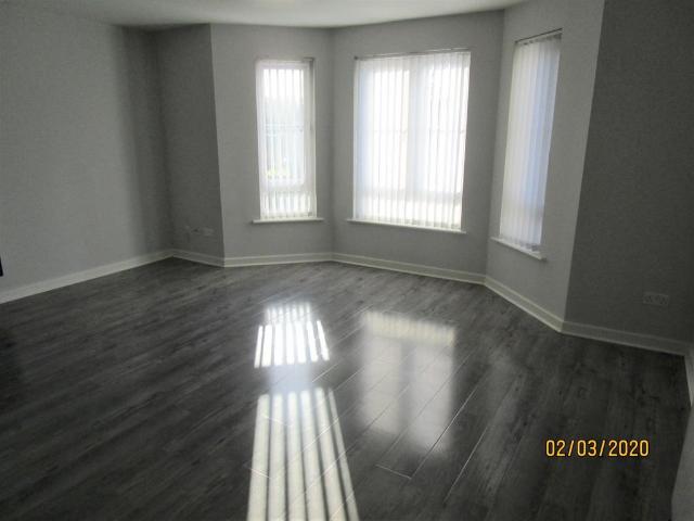 2 bedroom flat to rent