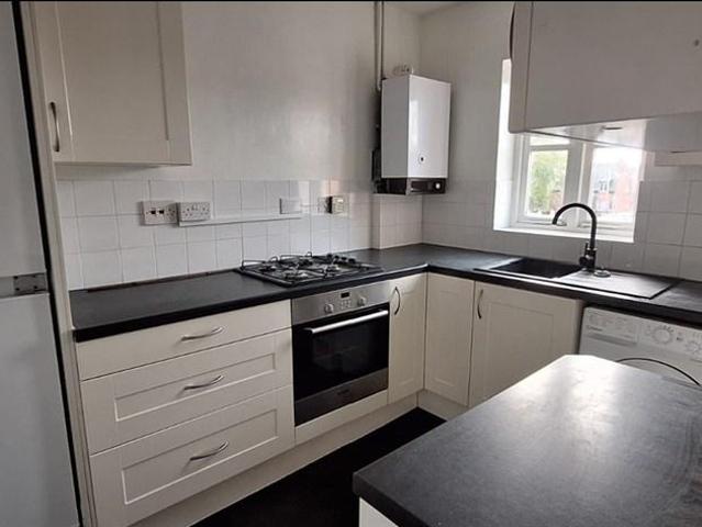 2 bedroom flat to rent