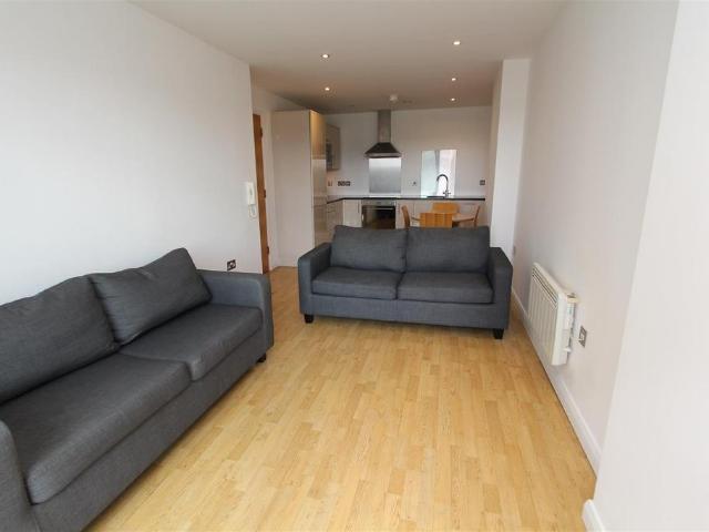 2 bedroom flat to rent