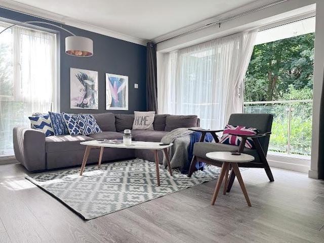 2 bedroom flat to rent