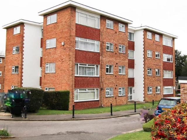 2 bedroom flat to rent