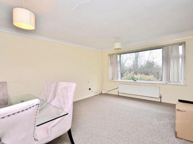 2 bedroom flat to rent