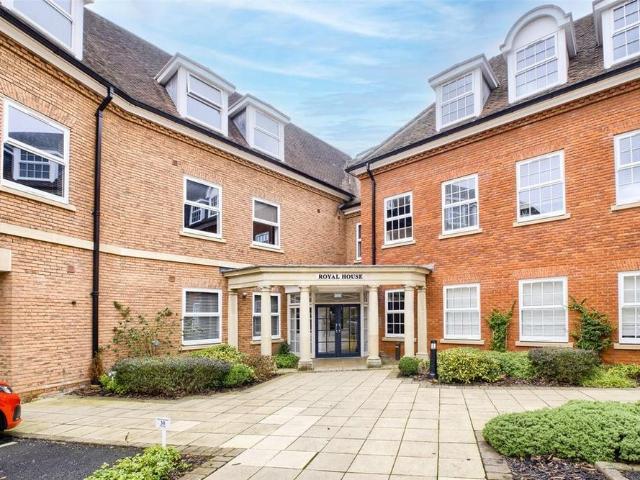 2 bedroom flat to rent