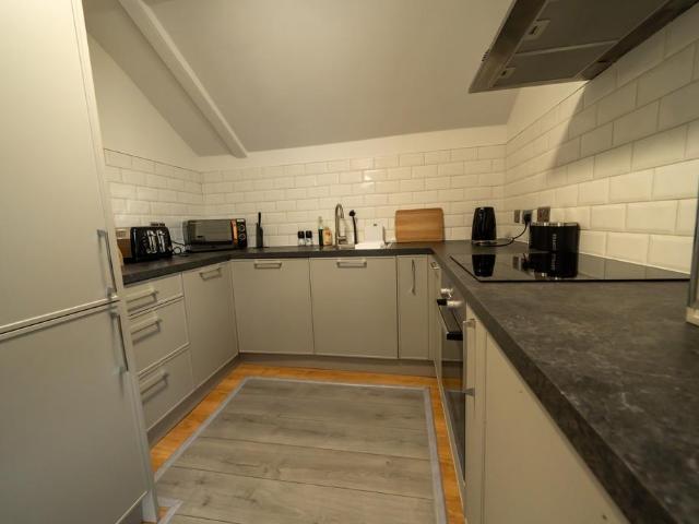 2 bedroom flat to rent