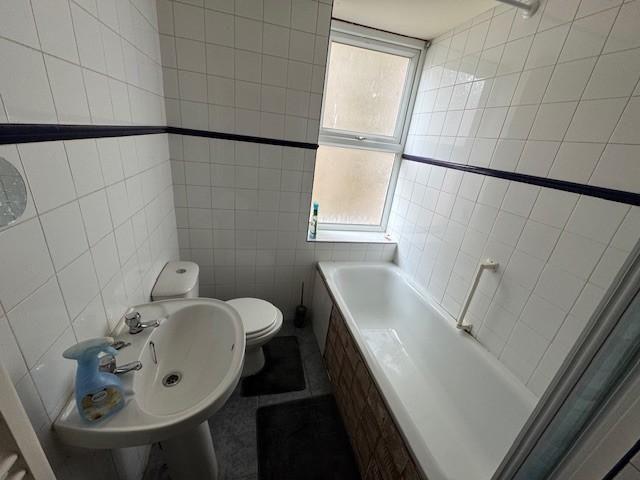 2 bedroom flat to rent