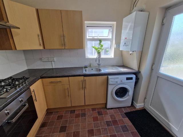 2 bedroom flat to rent