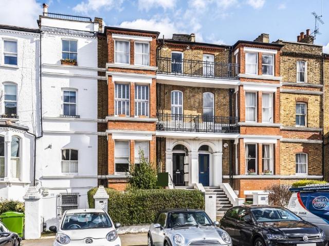 2 bedroom flat to rent