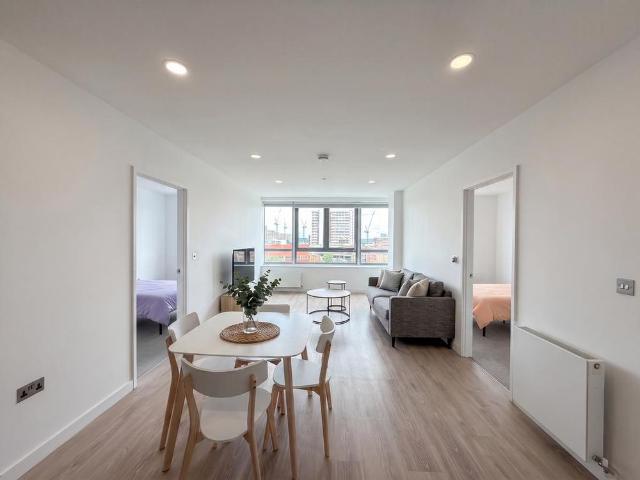 2 bedroom flat to rent