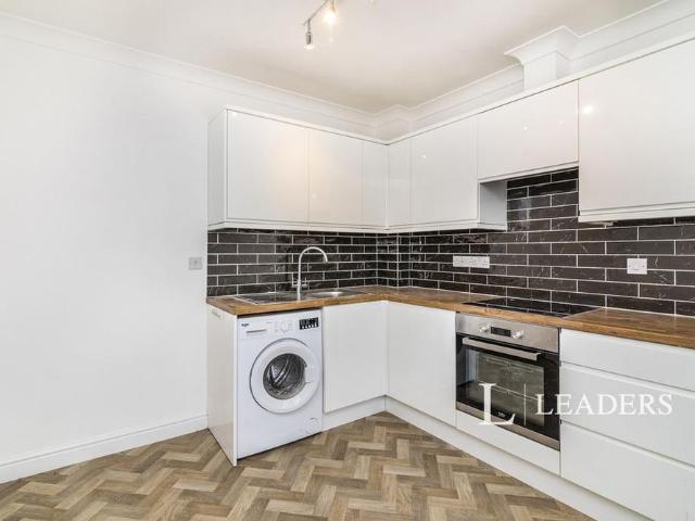 2 bedroom flat to rent